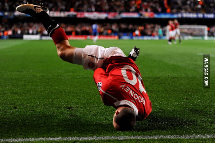 F**k the soccer, I want to breakdance! - 9GAG