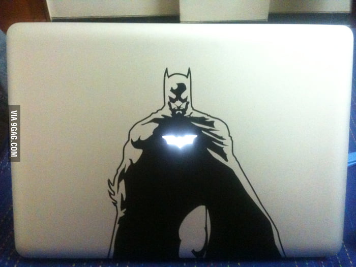 I like Batman more than Apple , so. . . . - 9GAG