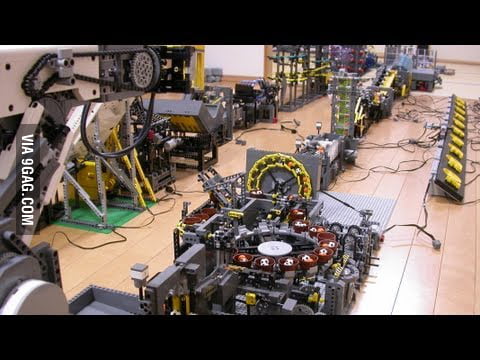 Awesome Lego Ball factory - 9GAG