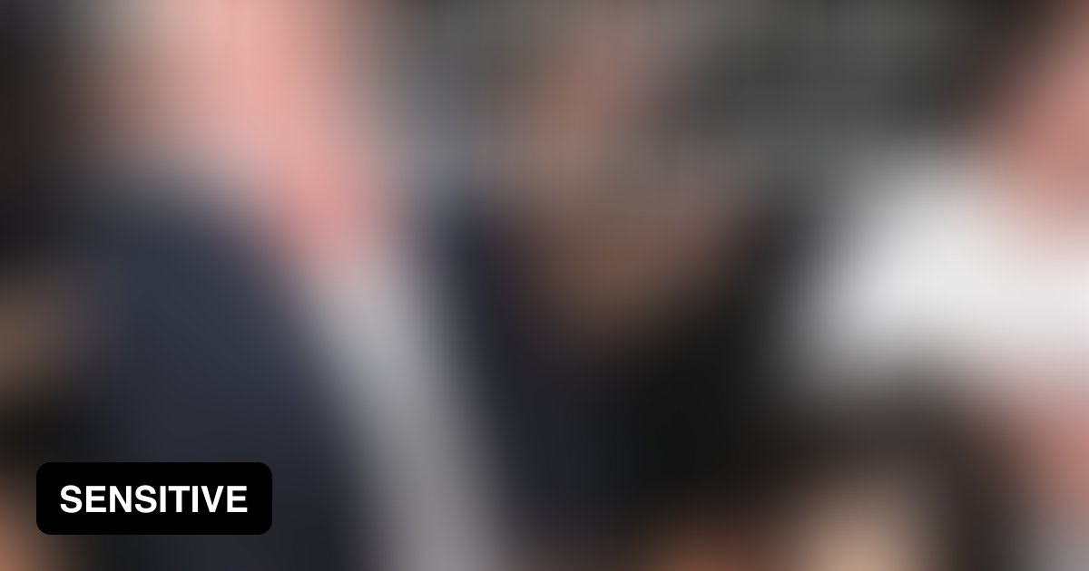 Grinding in clubs - 9GAG