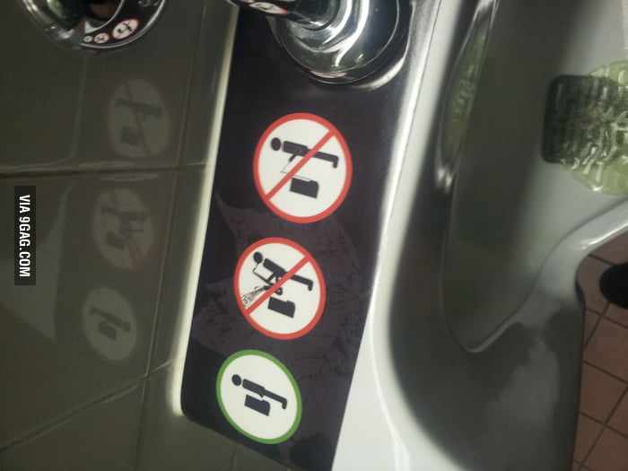 I guess I'll bring my saxophone to another urinal - 9GAG