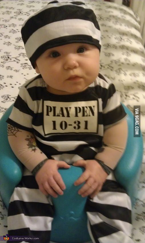 Badass Baby in Halloween - 9GAG