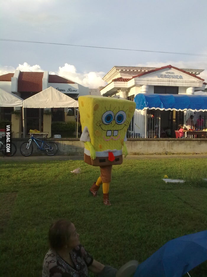 WTF ? Spongebob in Cemetery .. - 9GAG