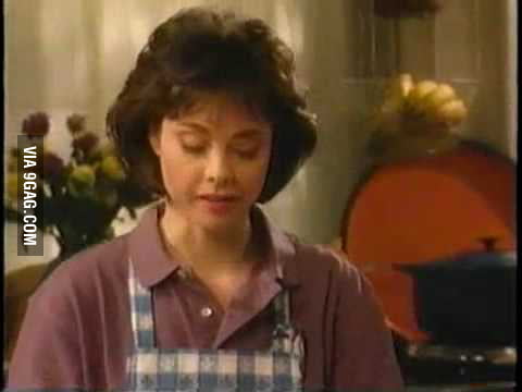 Why hamburgers looks so good on ads - 9GAG