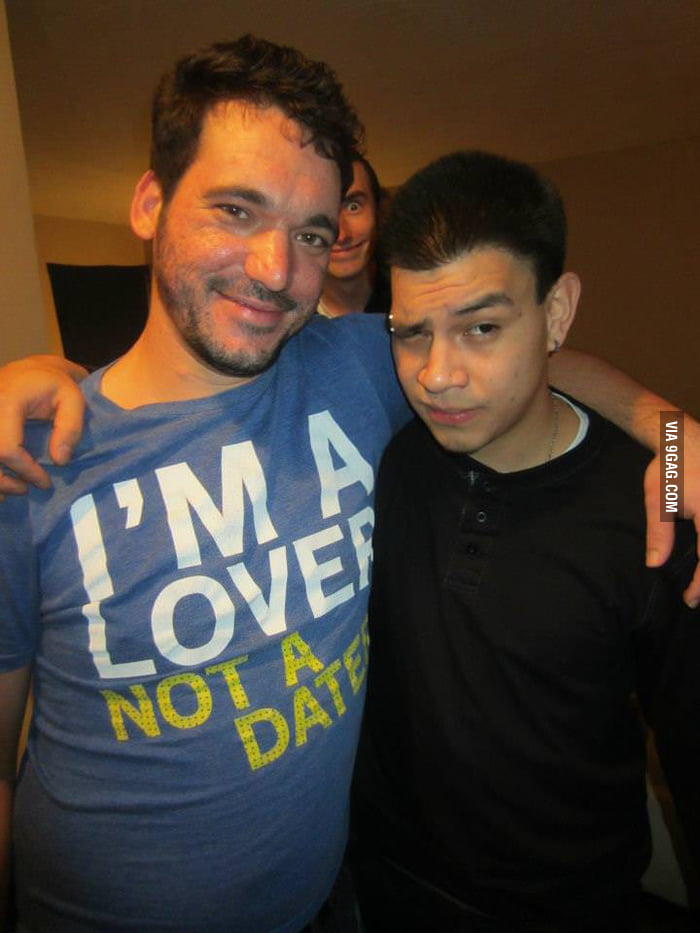 Best Creeping Photo Ever! - 9GAG