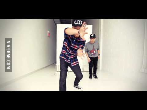 Beatbox mixed with Dancing - 9GAG