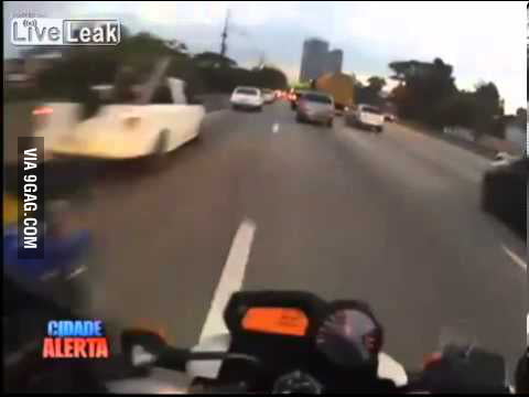 Crazy Motorcycle Rider - 9GAG
