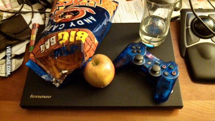 A gamers healthy diet - 9GAG