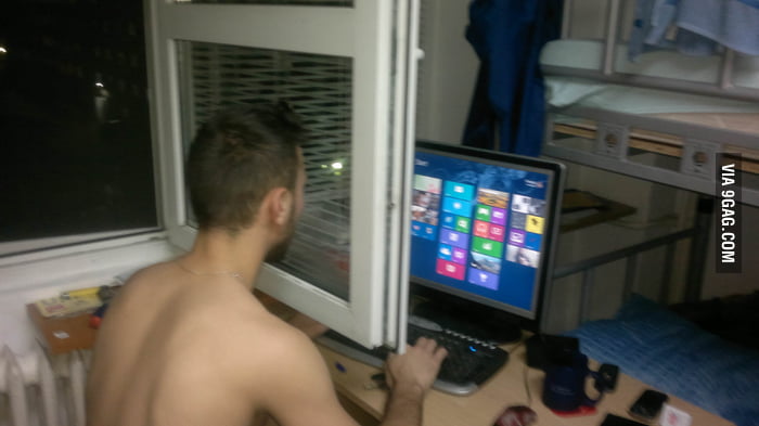 Windows Firewall - 9GAG