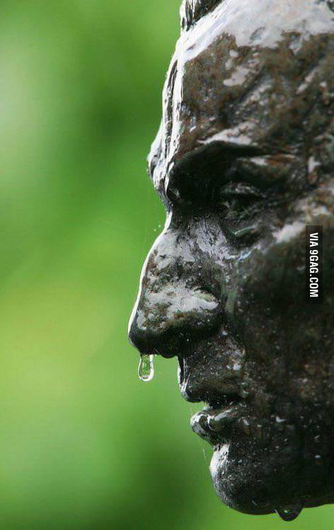 Please give me tissue - 9GAG