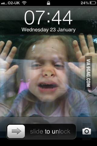 A great lock screen for parents. - 9GAG