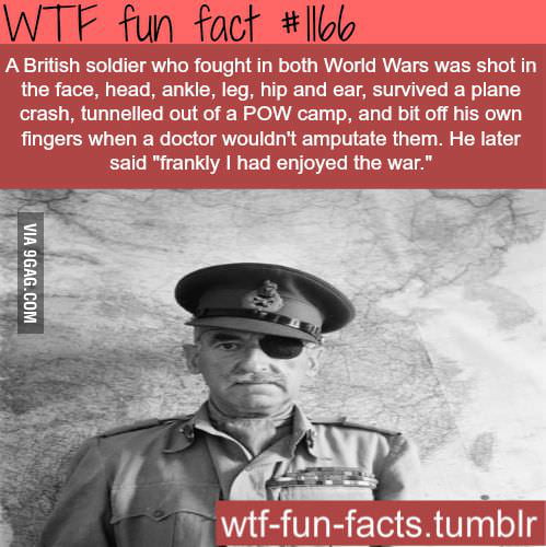 OVERLY MANLY BRITISH SOLDIER - 9GAG