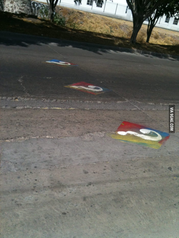 Meanwhile in Mexico... - 9GAG