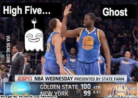 High Five Fail - 9GAG