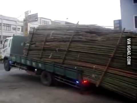 Fast unloading - 9GAG