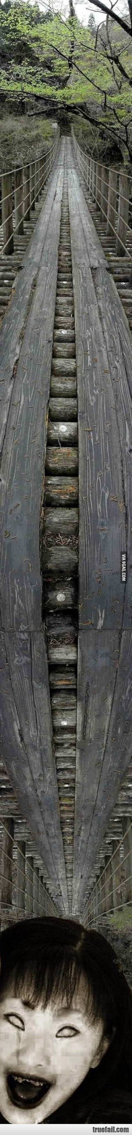 Look Closer Then Scroll Down - 9GAG