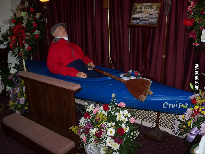 WTF Kayak Casket - 9GAG