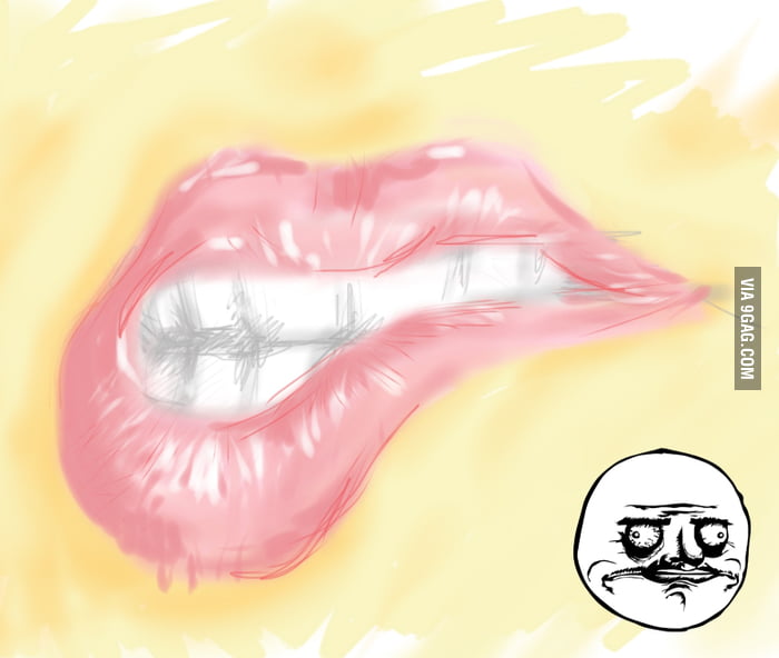 US GUSTA BITING LIPS! - 9GAG
