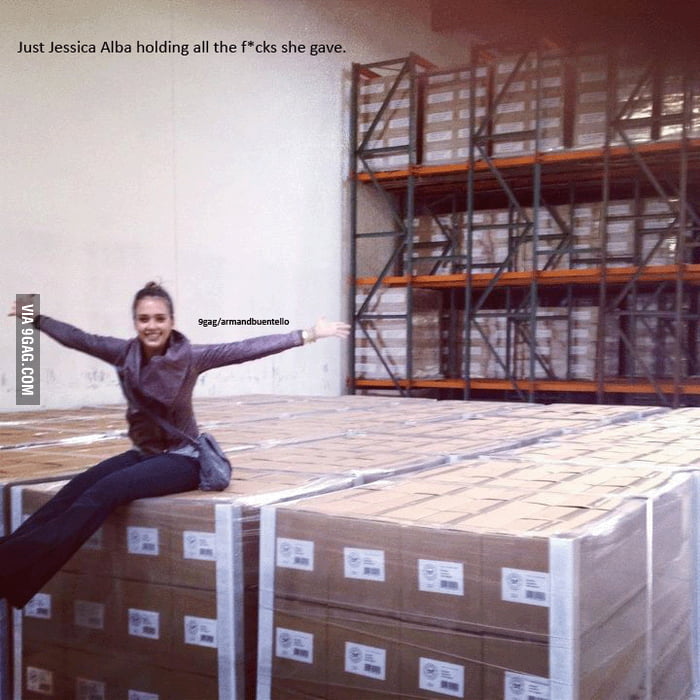 Yes She Does 9gag