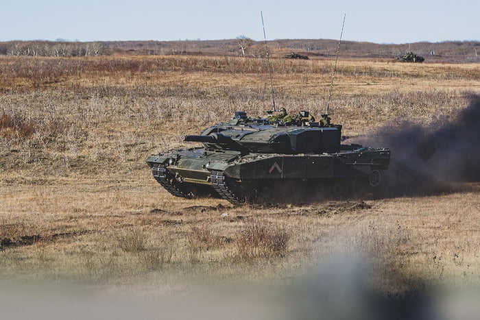 Canada will supply Ukraine with four Leopard 2 main battle tanks from ...