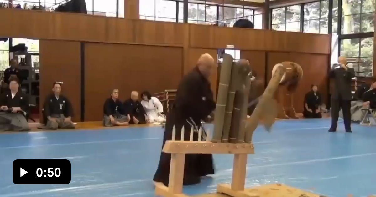 Tameshigiri Master demonstrates why a Katana is useless without the ...
