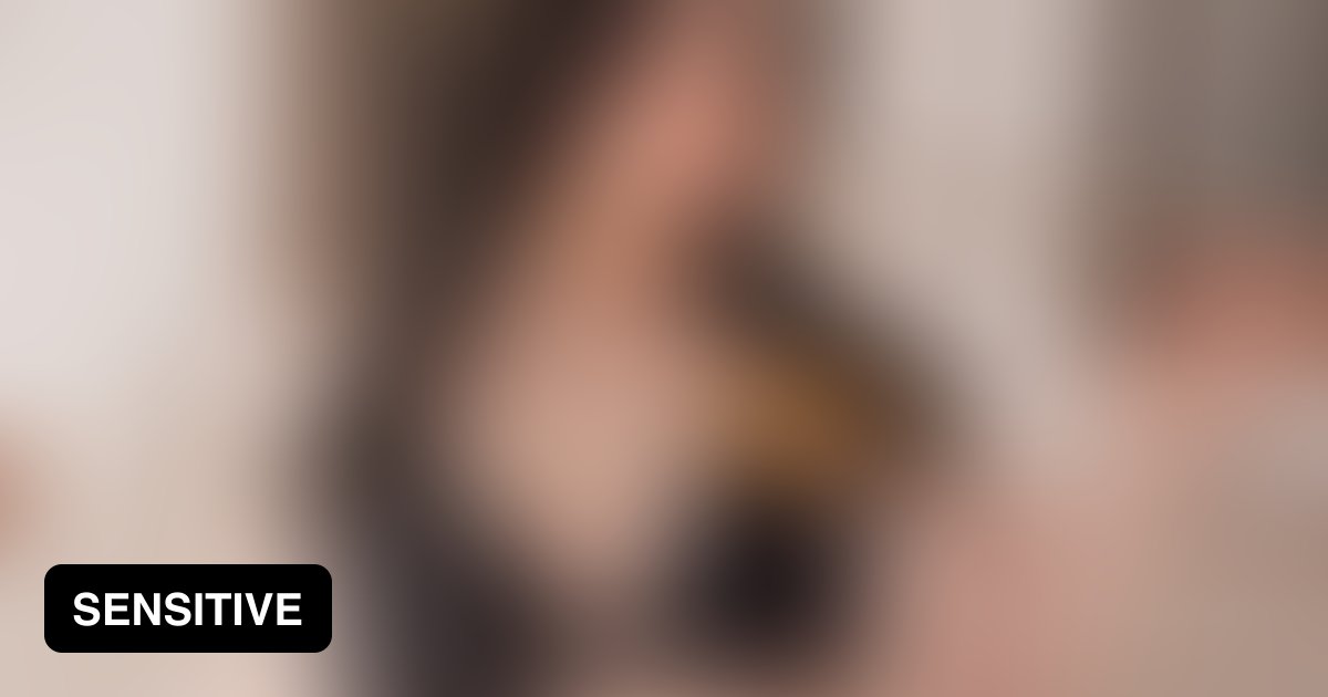 Yor Forger(Bunnie_wifey) - 9GAG