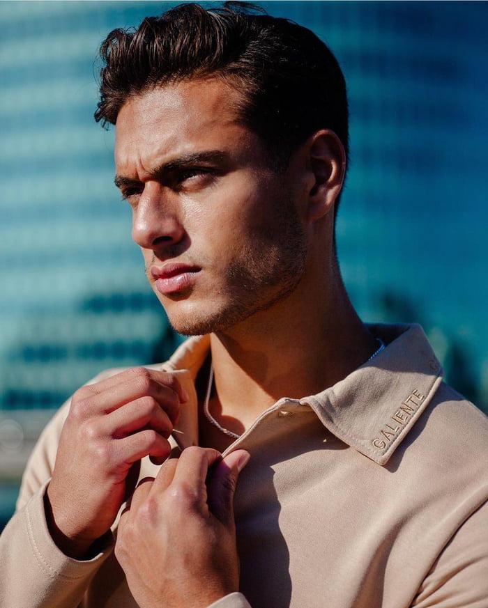 Ariyan Akaltun - 9GAG