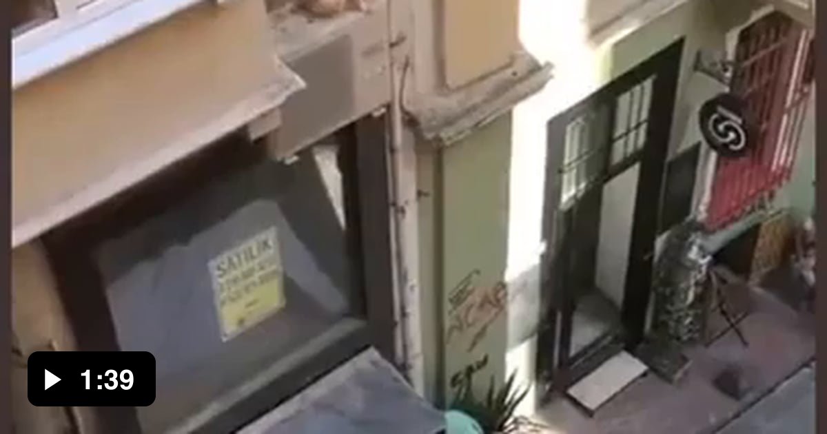 The best of humanity in a difficult and unusual situation - 9GAG