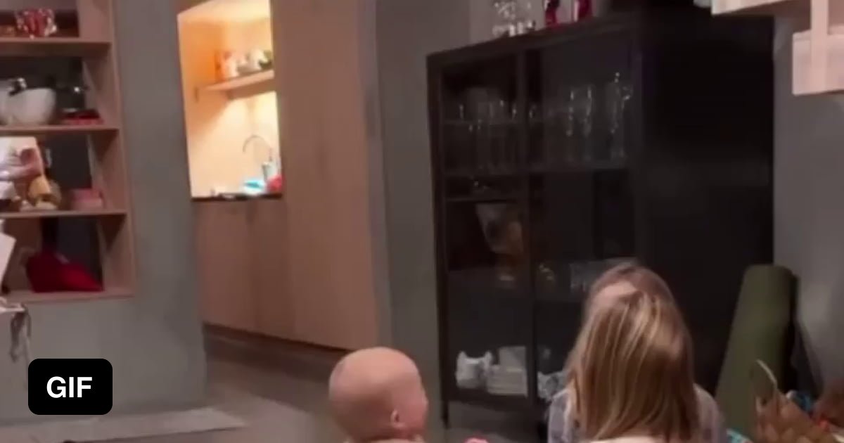 Big sisters overjoyed to see baby brother’s first steps. - 9GAG