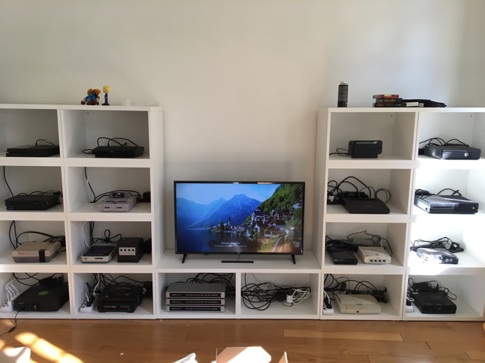 My gaming setup - 9GAG