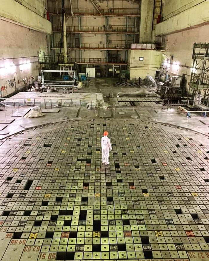 Chernobyl, reactor hall of unit 3 - 9GAG