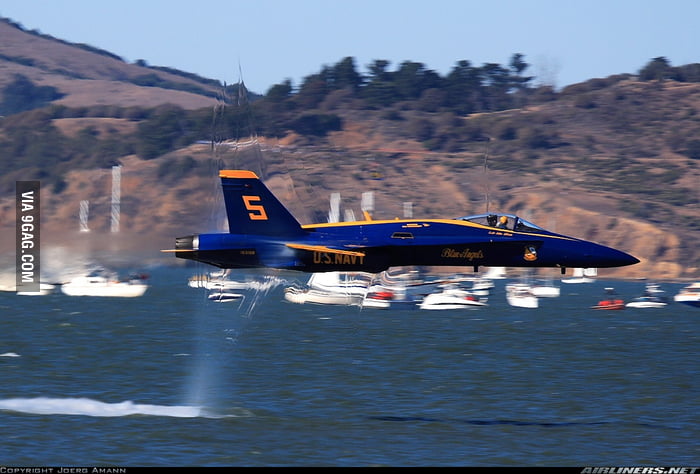 Blue Angels F-18 Shockwave - 9GAG