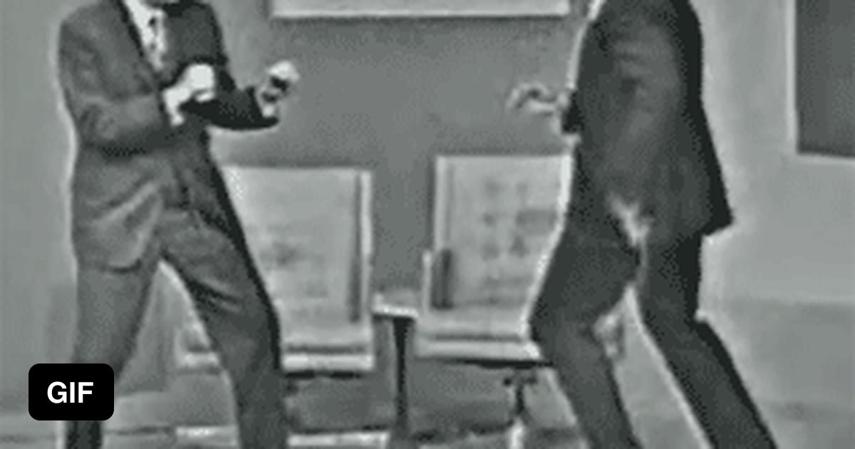 Muhammad Ali's footwork - 9GAG