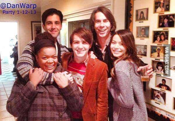 The old team back together - 9GAG