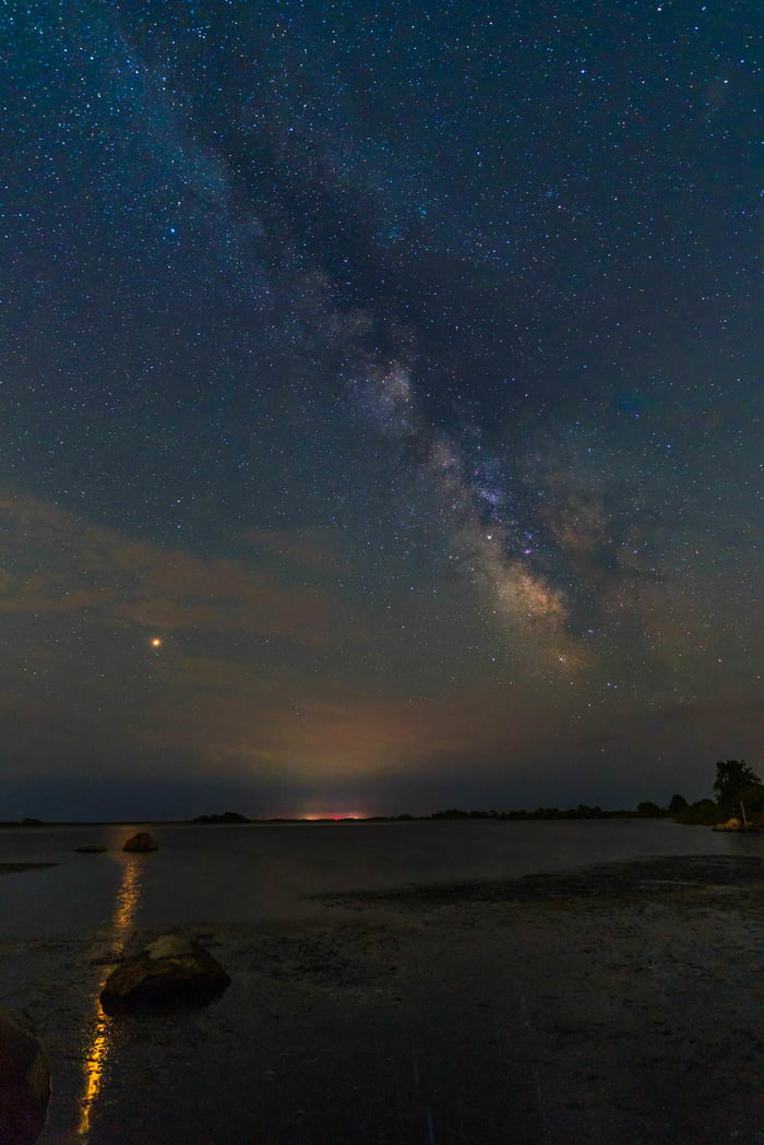 Mars was so bright last night that it reflected orange light as it rose ...