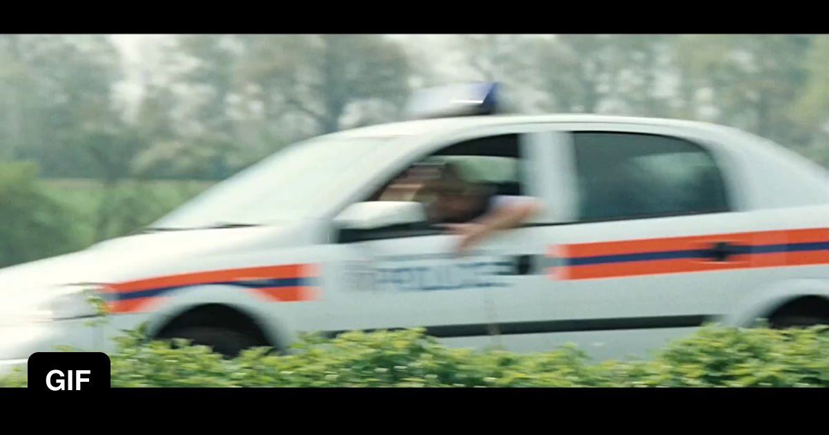 In Hot Fuzz, the editors missed a scene during a car chase, and you can ...