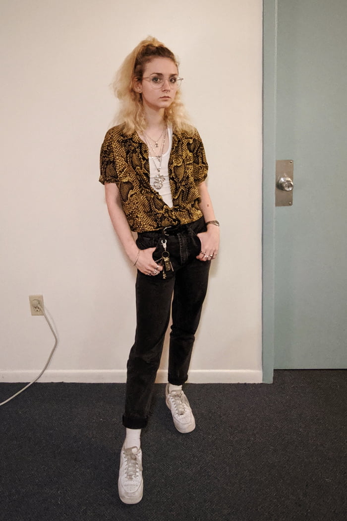 80s drug dealer vibes - 9GAG