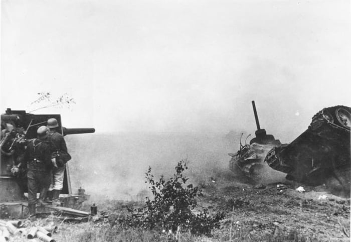 Russian Front. 27 July 1942. A German 88mm Flak anti-tank gun in action ...