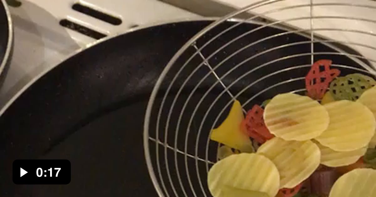 The way they all puff up - 9GAG