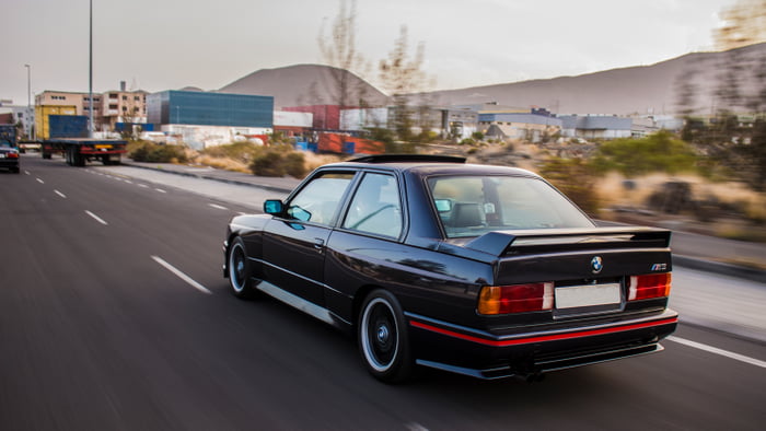 BMW E30 M3 Cecotto edition. - 9GAG