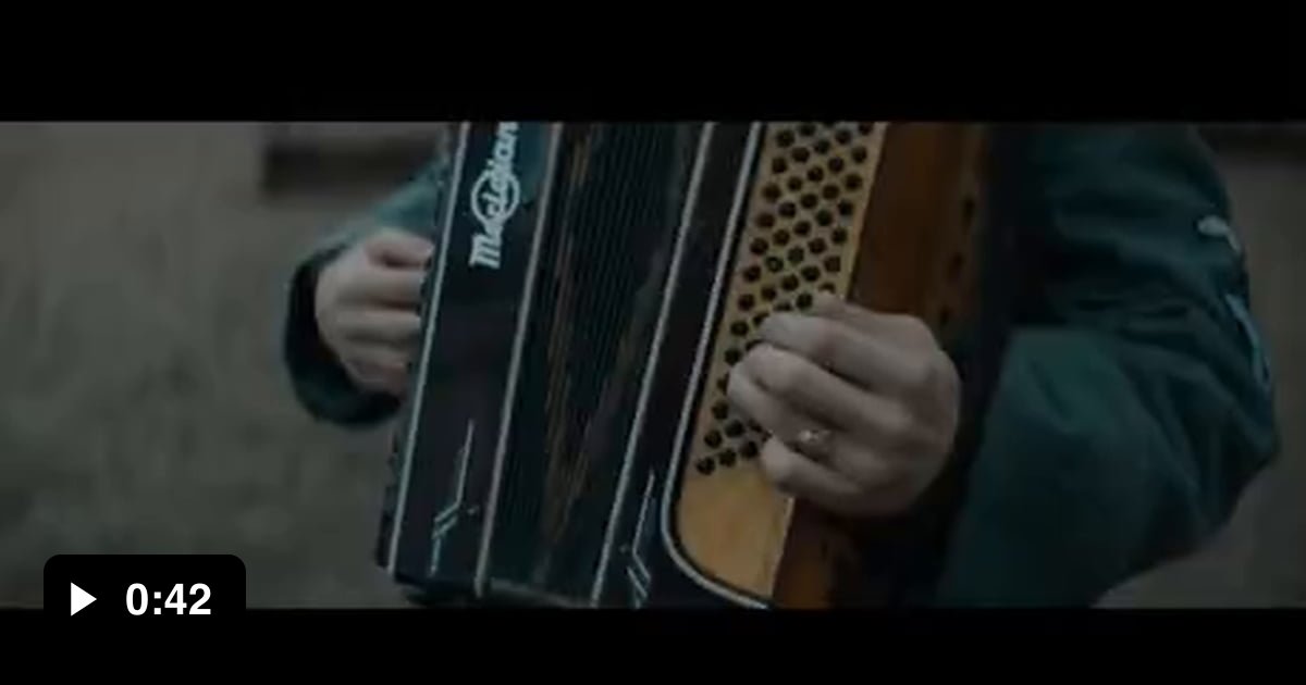 It's the weekend, time to hang out with your mates! - 9GAG