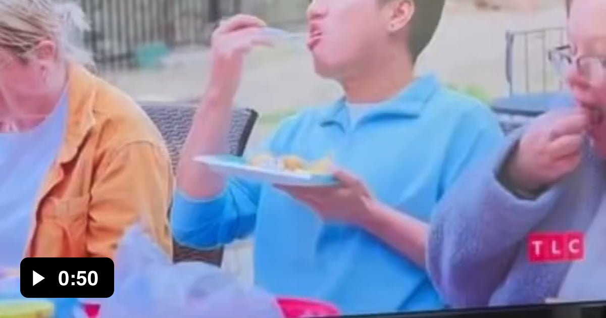 Thats hilarious, I bet its scripted but still... - 9GAG