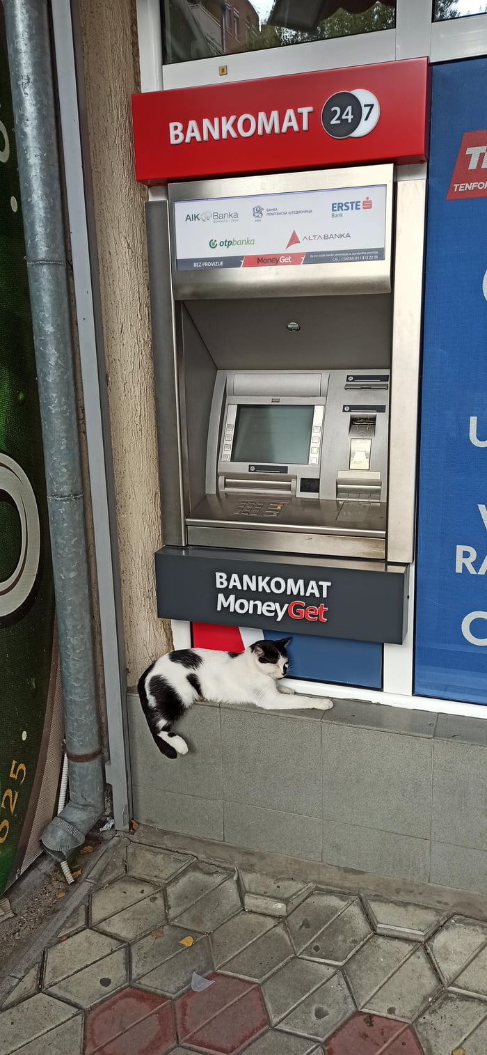 ATM security guard - 9GAG