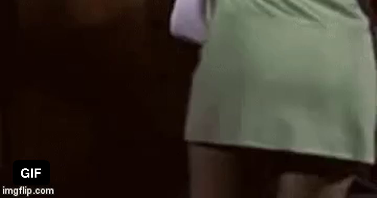 Barbara Eden (as Jeannie) rockin' a green mini' (1969) - 9GAG