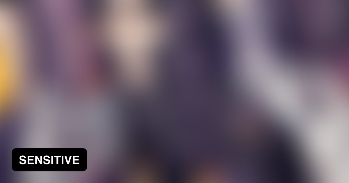 Smug Ina (by @KUSHINAKA) - 9GAG