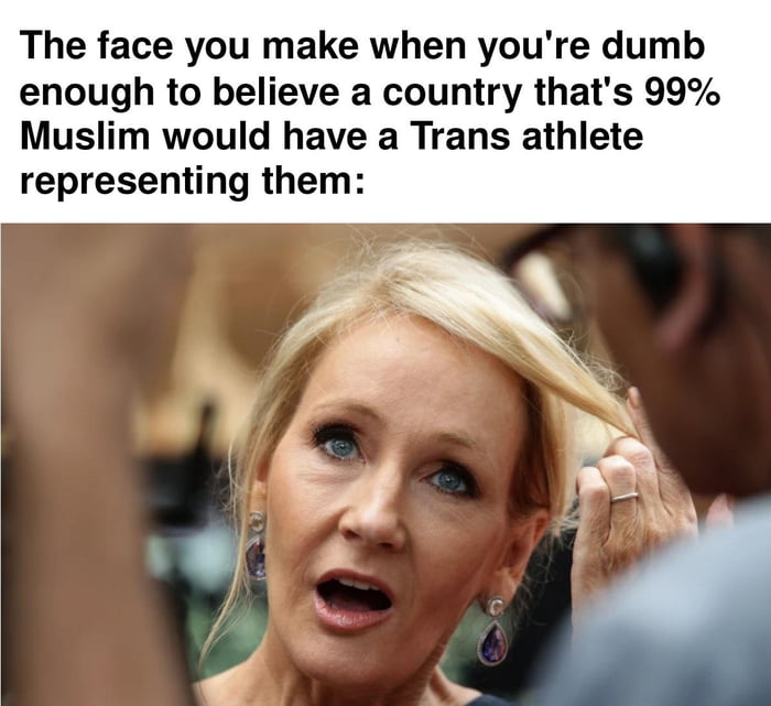 These people are weird - 9GAG