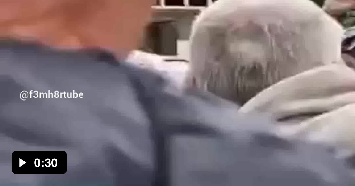 How fast women switch on the victim complex - 9GAG