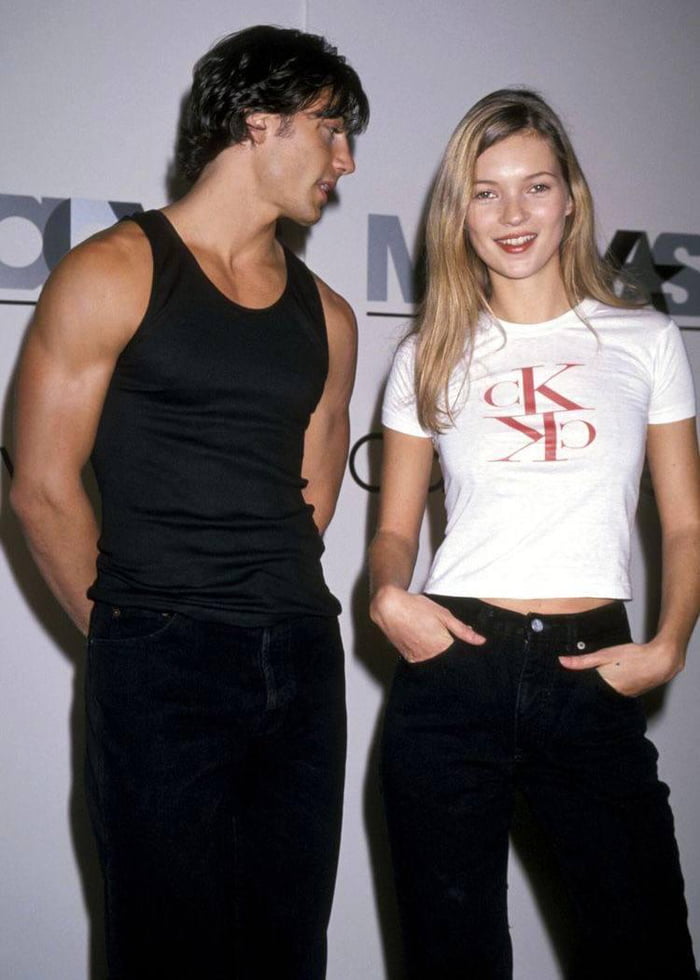 Kate Moss and model Michael Bergin advertise Calvin Klein in 1994 - 9GAG