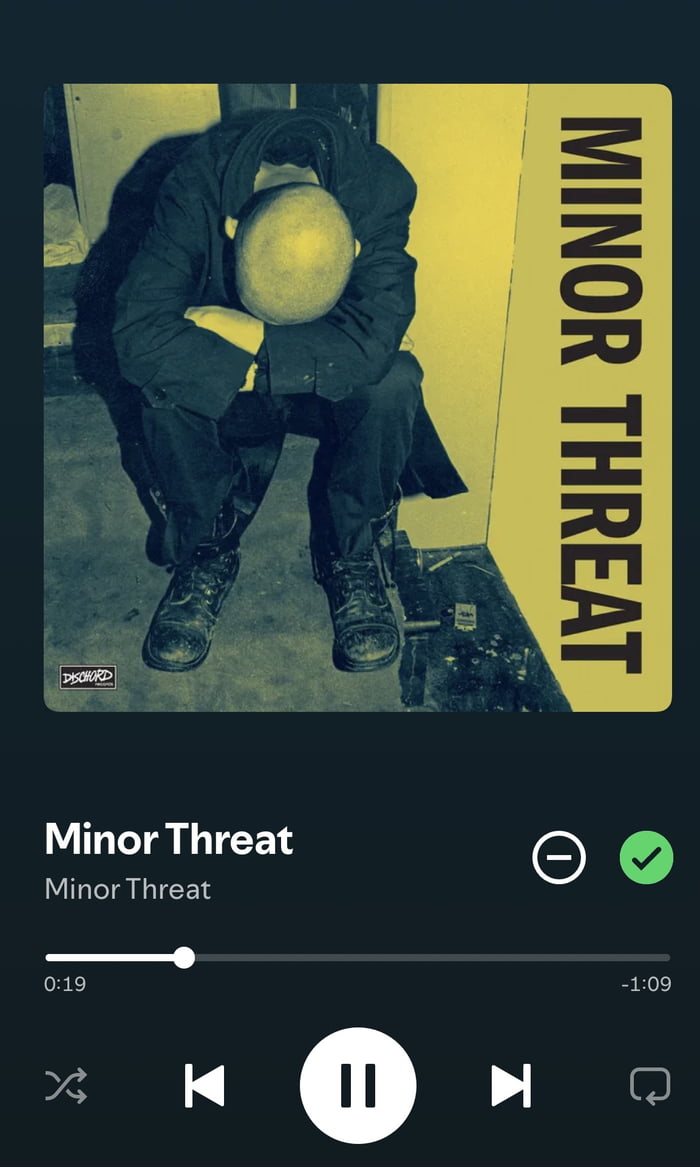 Minor threat - 9GAG