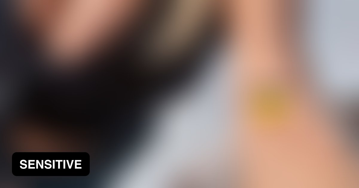 Huge !n black - 9GAG